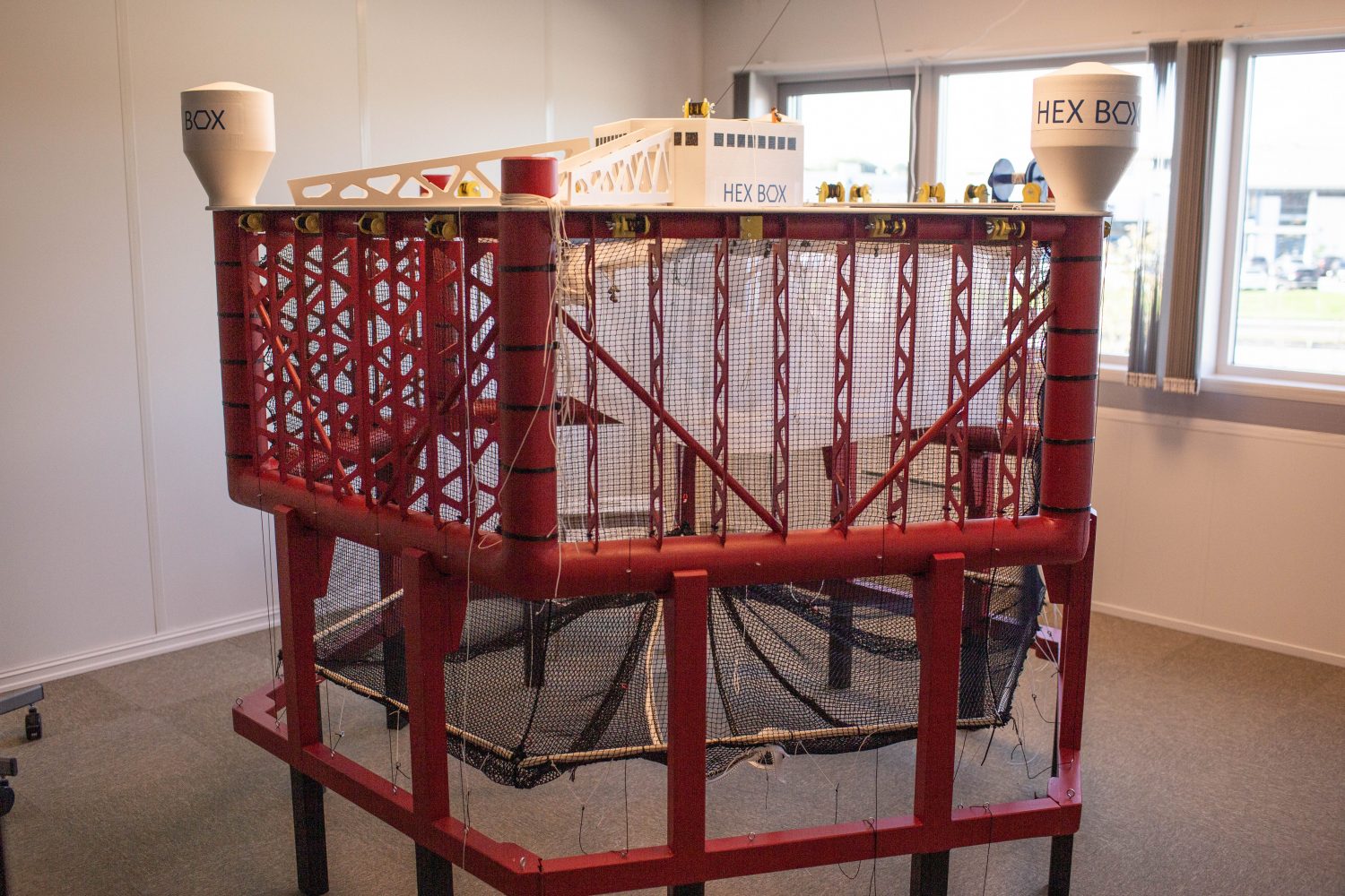 Testing our net, the most important equipment on the Hex Box